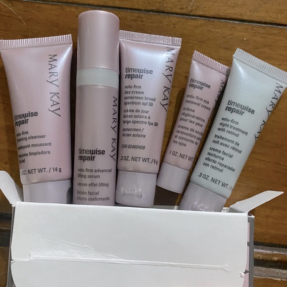 Mary Kay | Skincare | Mary Kay Timewise Repair To Go Set New | Poshmark
